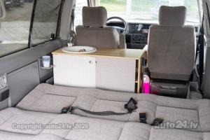 Balts Volkswagen Multivan 1998 Tallina, ar dzinēja tilpumu 1.90 L un nobraukumu 262 tūkst. km par 6500 €, foto 10 vietnē AUTOMOTO.COM.LV