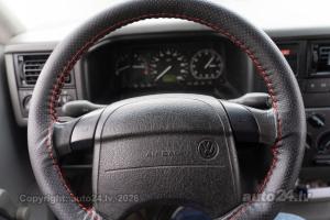 Balts Volkswagen Multivan 1998 Tallina, ar dzinēja tilpumu 1.90 L un nobraukumu 262 tūkst. km par 6500 €, foto 18 vietnē AUTOMOTO.COM.LV