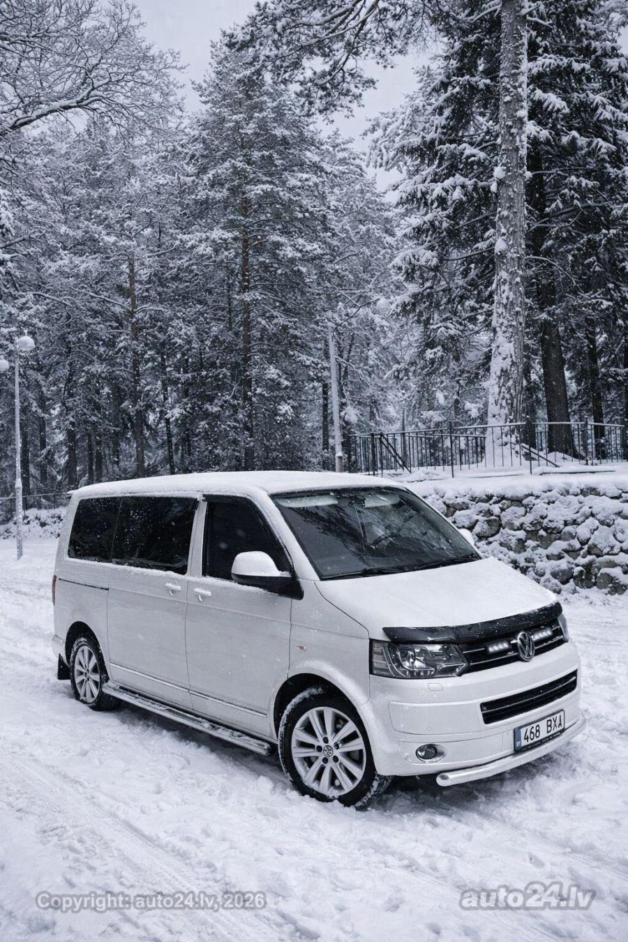 Balts Volkswagen Multivan 2011 Tallina, ar dzinēja tilpumu 2.00 L un nobraukumu 471 tūkst. km par 14400 €, foto 1 vietnē AUTOMOTO.COM.LV