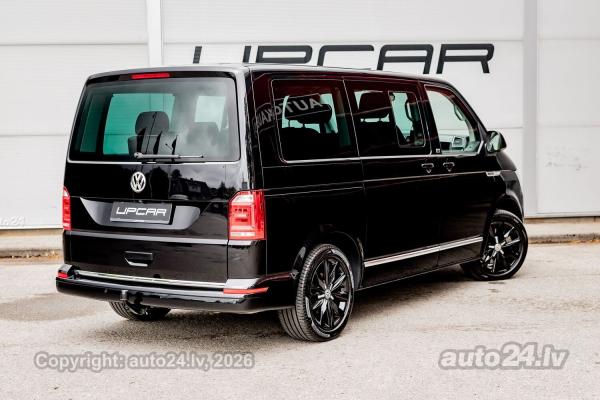 White Volkswagen Multivan 2017 in Parnu, with an engine capacity of 2.00 L and mileage of 118 thousand km for 32900 €, photo 8 on AUTOMOTO.COM.LV