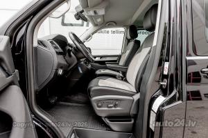 Balts Volkswagen Multivan 2017 Pērnava, ar dzinēja tilpumu 2.00 L un nobraukumu 118 tūkst. km par 32900 €, foto 12 vietnē AUTOMOTO.COM.LV