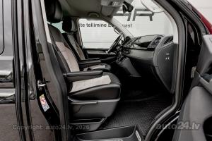 Balts Volkswagen Multivan 2017 Pērnava, ar dzinēja tilpumu 2.00 L un nobraukumu 118 tūkst. km par 32900 €, foto 14 vietnē AUTOMOTO.COM.LV