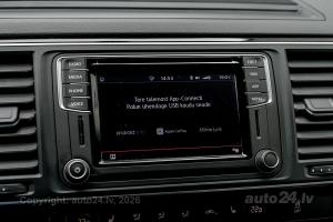 Balts Volkswagen Multivan 2017 Pērnava, ar dzinēja tilpumu 2.00 L un nobraukumu 118 tūkst. km par 32900 €, foto 25 vietnē AUTOMOTO.COM.LV