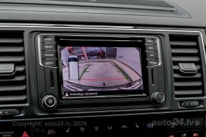 Balts Volkswagen Multivan 2017 Pērnava, ar dzinēja tilpumu 2.00 L un nobraukumu 118 tūkst. km par 32900 €, foto 26 vietnē AUTOMOTO.COM.LV
