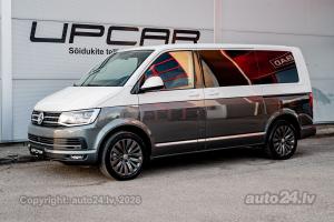 White Volkswagen Multivan 2018 in Parnu, with an engine capacity of 2.00 L and mileage of 149 thousand km for 36900 €, photo 4 on AUTOMOTO.COM.LV