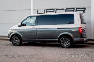 White Volkswagen Multivan 2018 in Parnu, with an engine capacity of 2.00 L and mileage of 149 thousand km for 36900 €, photo 7 on AUTOMOTO.COM.LV