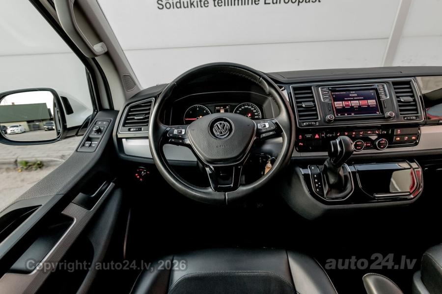 White Volkswagen Multivan 2018 in Parnu, with an engine capacity of 2.00 L and mileage of 149 thousand km for 36900 €, photo 17 on AUTOMOTO.COM.LV