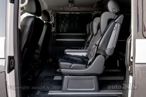 White Volkswagen Multivan 2018 in Parnu, with an engine capacity of 2.00 L and mileage of 149 thousand km for 36900 €, photo 21 on AUTOMOTO.COM.LV