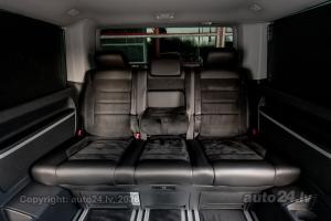 White Volkswagen Multivan 2018 in Parnu, with an engine capacity of 2.00 L and mileage of 149 thousand km for 36900 €, photo 24 on AUTOMOTO.COM.LV