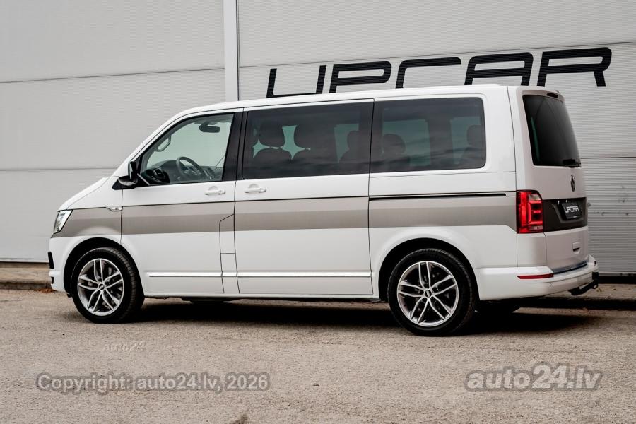White Volkswagen Multivan 2018 in Parnu, with an engine capacity of 2.00 L and mileage of 170 thousand km for 31900 €, photo 8 on AUTOMOTO.COM.LV