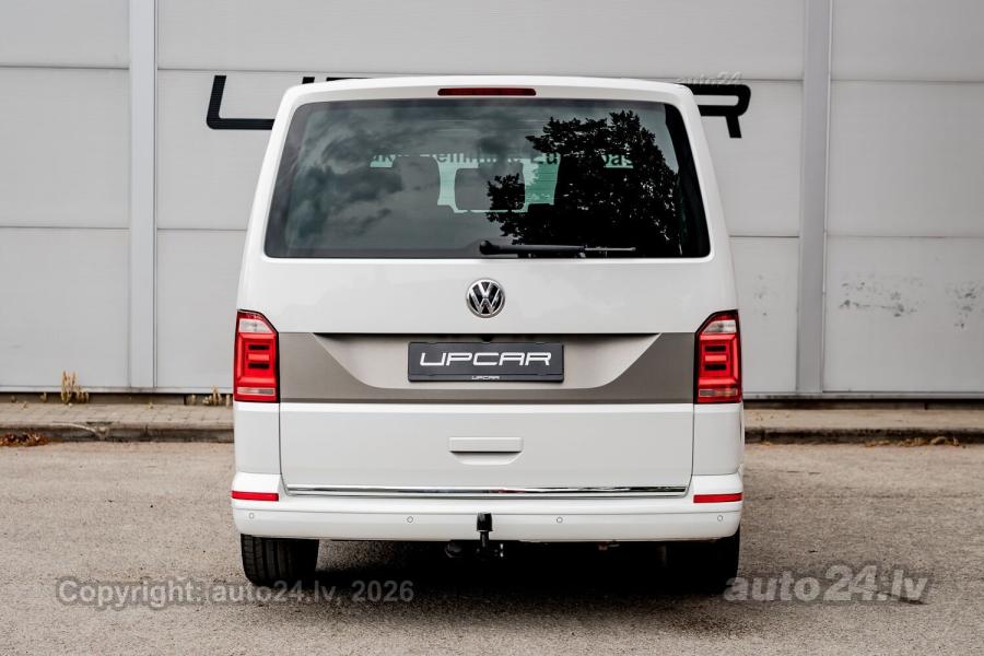 White Volkswagen Multivan 2018 in Parnu, with an engine capacity of 2.00 L and mileage of 170 thousand km for 31900 €, photo 10 on AUTOMOTO.COM.LV