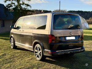 Yellow Volkswagen Multivan 2022 in Kelme, with an engine capacity of 1.97 L and mileage of 47 thousand km for 49900 €, photo 3 on AUTOMOTO.COM.LV