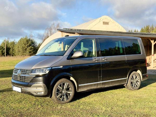 Yellow Volkswagen Multivan 2022 in Kelme, with an engine capacity of 1.97 L and mileage of 47 thousand km for 49900 €, photo 4 on AUTOMOTO.COM.LV