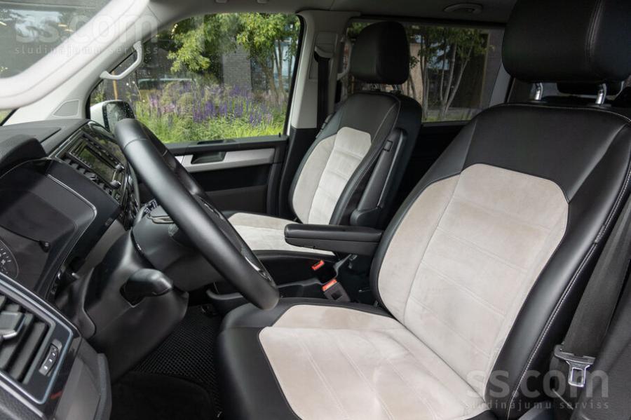 Yellow Volkswagen Multivan 2018 in Riga, with an engine capacity of 2.00 L and mileage of 207 thousand km for 27900 €, photo 10 on AUTOMOTO.COM.LV