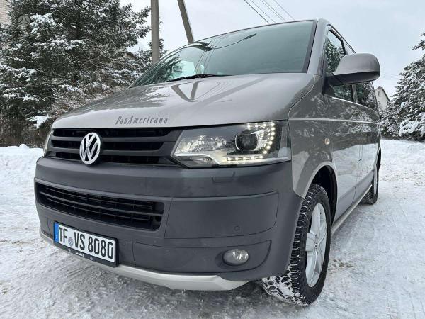 Dzeltens Volkswagen Multivan 2011 Viļņa, ar dzinēja tilpumu 1.97 L un nobraukumu 331 tūkst. km par 14900 €, foto 2 vietnē AUTOMOTO.COM.LV