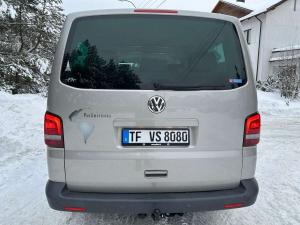 Yellow Volkswagen Multivan 2011 in Vilnius, with an engine capacity of 1.97 L and mileage of 331 thousand km for 14900 €, photo 6 on AUTOMOTO.COM.LV