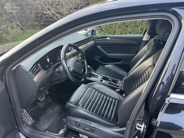 Melns Volkswagen Passat Alltrack 2016 Klaipėda, ar dzinēja tilpumu 2.00 L un nobraukumu 204 tūkst. km par 16000 €, foto 10 vietnē AUTOMOTO.COM.LV