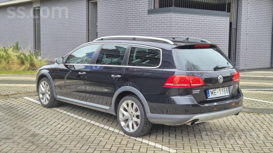 Melns Volkswagen Passat Alltrack 2012 Rīga, ar dzinēja tilpumu 2.00 L un nobraukumu 169 tūkst. km par 9000 €, foto 3 vietnē AUTOMOTO.COM.LV