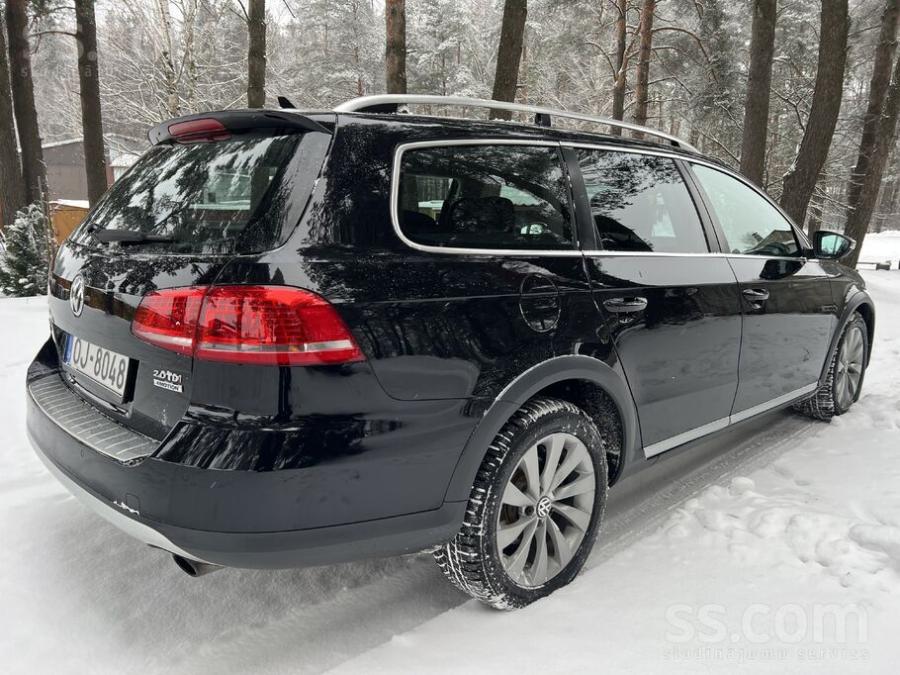 Melns Volkswagen Passat Alltrack 2012 Rīga, ar dzinēja tilpumu 2.00 L un nobraukumu 335 tūkst. km par 7180 €, foto 2 vietnē AUTOMOTO.COM.LV