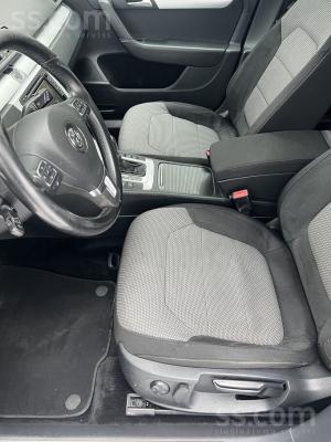 Melns Volkswagen Passat Alltrack 2012 Rīga, ar dzinēja tilpumu 2.00 L un nobraukumu 335 tūkst. km par 7180 €, foto 13 vietnē AUTOMOTO.COM.LV