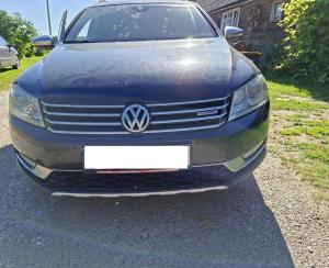 Melns Volkswagen Passat Alltrack 2012 Viļņa, ar dzinēja tilpumu 2.00 L un nobraukumu 215 tūkst. km par 2600 €, foto 3 vietnē AUTOMOTO.COM.LV