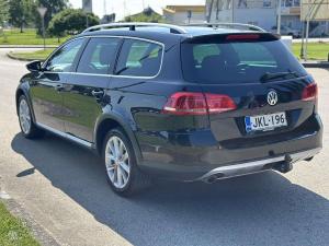 Melns Volkswagen Passat Alltrack 2012 Tauragė, ar dzinēja tilpumu 1.97 L un nobraukumu 271 tūkst. km par 6300 €, foto  vietnē AUTOMOTO.COM.LV