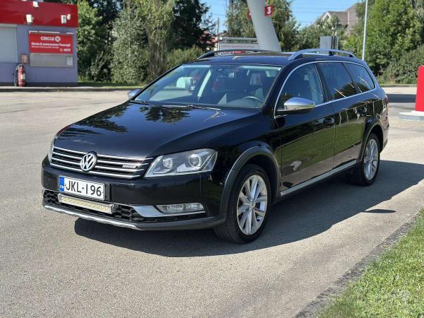 Черный Фольксваген Пассат Альтрак 2012 в Таураге, объемом двигателя 1.97 л и пробегом 271 тыс. км за 6300 €, фото 6 на AUTOMOTO.COM.LV