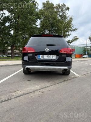 Melns Volkswagen Passat Alltrack 2012 Rīga, ar dzinēja tilpumu 2.00 L un nobraukumu 268 tūkst. km par 8500 €, foto 6 vietnē AUTOMOTO.COM.LV