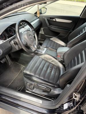 Melns Volkswagen Passat Alltrack 2012 Rīga, ar dzinēja tilpumu 2.00 L un nobraukumu 268 tūkst. km par 8500 €, foto 15 vietnē AUTOMOTO.COM.LV