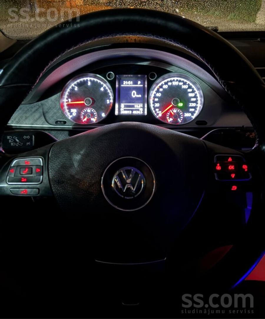 Melns Volkswagen Passat Alltrack 2012 Rīga, ar dzinēja tilpumu 2.00 L un nobraukumu 268 tūkst. km par 8500 €, foto 22 vietnē AUTOMOTO.COM.LV
