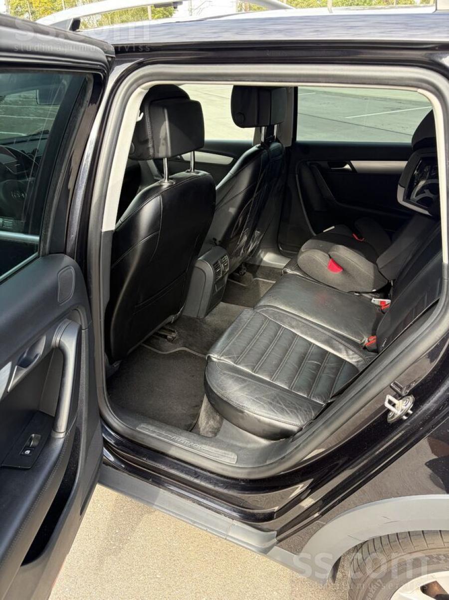 Black Volkswagen Passat Alltrack 2012 in Riga, with an engine capacity of 2.00 L and mileage of 268 thousand km for 8500 €, photo 16 on AUTOMOTO.COM.LV