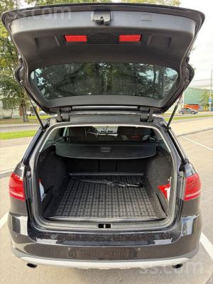 Black Volkswagen Passat Alltrack 2012 in Riga, with an engine capacity of 2.00 L and mileage of 268 thousand km for 8500 €, photo 18 on AUTOMOTO.COM.LV