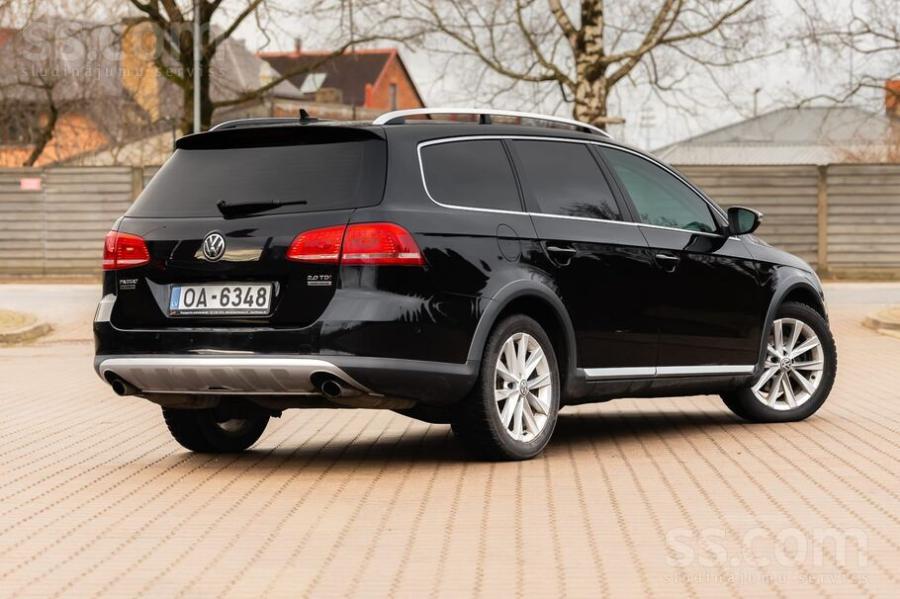 Melns Volkswagen Passat Alltrack 2013 Rīga, ar dzinēja tilpumu 2.00 L un nobraukumu 310 tūkst. km par 8500 €, foto 4 vietnē AUTOMOTO.COM.LV