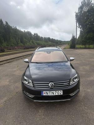 Melns Volkswagen Passat Alltrack 2013 Utena, ar dzinēja tilpumu 1.97 L un nobraukumu 280 tūkst. km par 7750 €, foto 14 vietnē AUTOMOTO.COM.LV