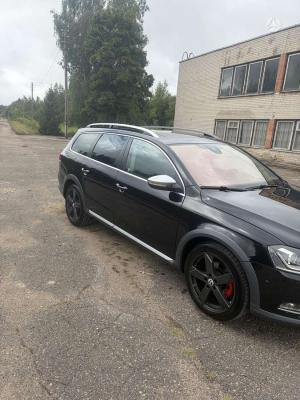 Melns Volkswagen Passat Alltrack 2013 Utena, ar dzinēja tilpumu 1.97 L un nobraukumu 280 tūkst. km par 7750 €, foto 18 vietnē AUTOMOTO.COM.LV