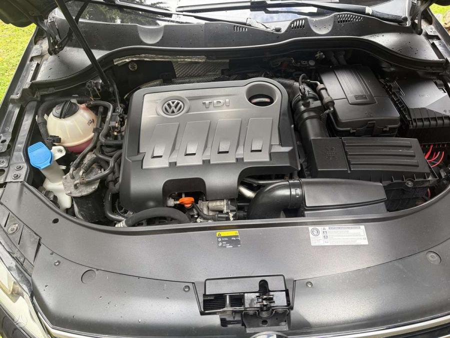 Melns Volkswagen Passat Alltrack 2013 Utena, ar dzinēja tilpumu 1.97 L un nobraukumu 280 tūkst. km par 7750 €, foto 19 vietnē AUTOMOTO.COM.LV