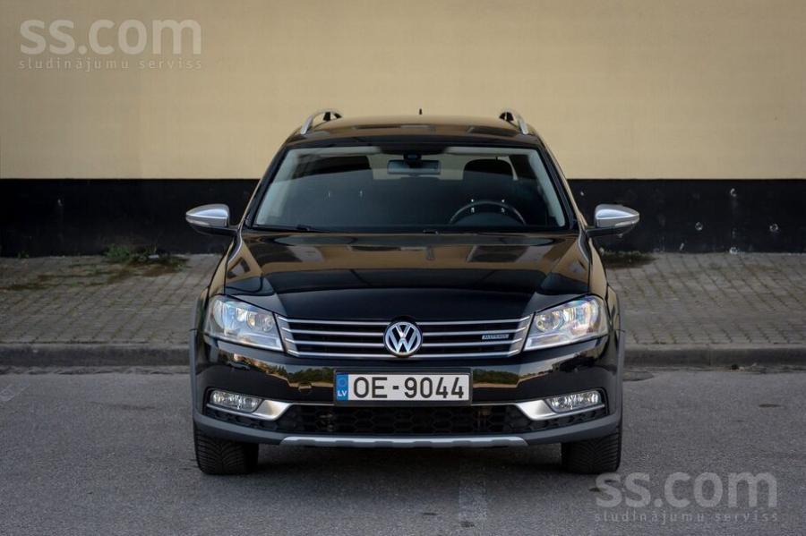 Melns Volkswagen Passat Alltrack 2014 Tukums, ar dzinēja tilpumu 2.00 L un nobraukumu 227 tūkst. km par 9990 €, foto 2 vietnē AUTOMOTO.COM.LV