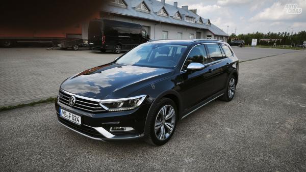 Melns Volkswagen Passat Alltrack 2016 Marijampole, ar dzinēja tilpumu 2.00 L un nobraukumu 267 tūkst. km par 13200 €, foto 1 vietnē AUTOMOTO.COM.LV