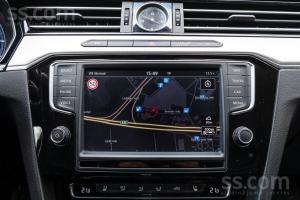 Black Volkswagen Passat Alltrack 2016 in Riga, with an engine capacity of 2.00 L and mileage of 156 thousand km for 13950 €, photo 12 on AUTOMOTO.COM.LV