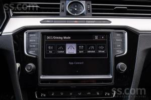 Black Volkswagen Passat Alltrack 2016 in Riga, with an engine capacity of 2.00 L and mileage of 156 thousand km for 13950 €, photo 13 on AUTOMOTO.COM.LV