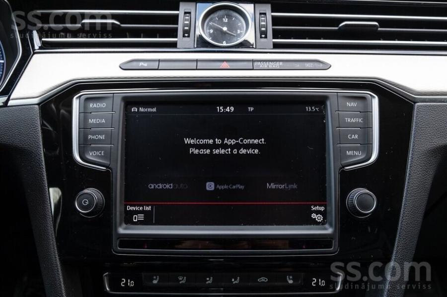 Black Volkswagen Passat Alltrack 2016 in Riga, with an engine capacity of 2.00 L and mileage of 156 thousand km for 13950 €, photo 15 on AUTOMOTO.COM.LV