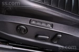 Black Volkswagen Passat Alltrack 2016 in Riga, with an engine capacity of 2.00 L and mileage of 156 thousand km for 13950 €, photo 23 on AUTOMOTO.COM.LV