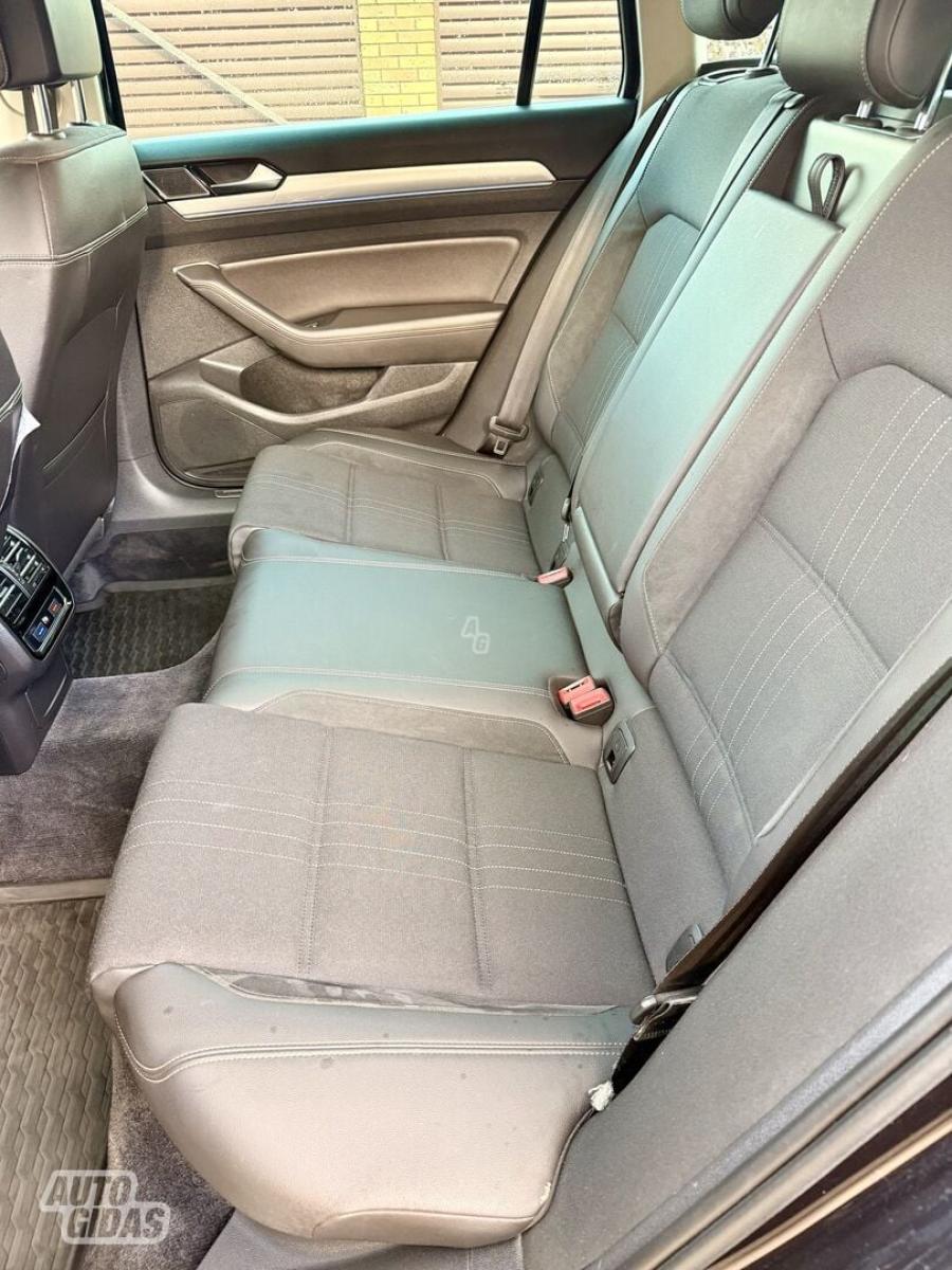 Melns Volkswagen Passat Alltrack 2016 Viļņa, ar dzinēja tilpumu 2.00 L un nobraukumu 300 tūkst. km par 10000 €, foto 11 vietnē AUTOMOTO.COM.LV