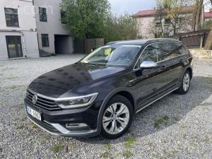 Melns Volkswagen Passat Alltrack 2017 Rīga, ar dzinēja tilpumu 2.00 L un nobraukumu 298 tūkst. km par 15000 €, foto  vietnē AUTOMOTO.COM.LV