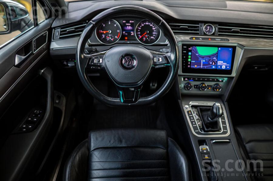 Melns Volkswagen Passat Alltrack 2017 Rīga, ar dzinēja tilpumu 2.00 L un nobraukumu 240 tūkst. km par 15250 €, foto 13 vietnē AUTOMOTO.COM.LV