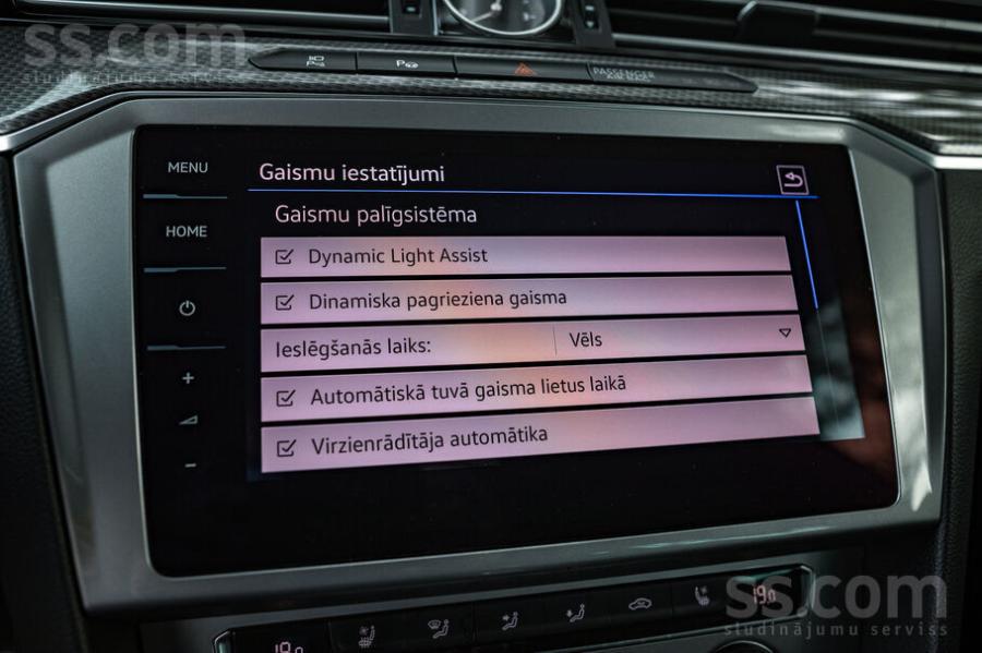 Melns Volkswagen Passat Alltrack 2017 Rīga, ar dzinēja tilpumu 2.00 L un nobraukumu 240 tūkst. km par 15250 €, foto 20 vietnē AUTOMOTO.COM.LV