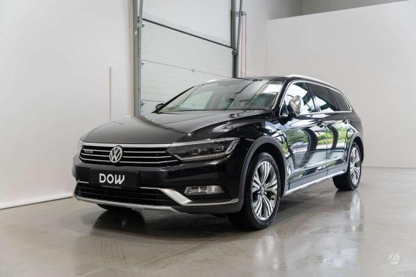 Melns Volkswagen Passat Alltrack 2017 Viļņa, ar dzinēja tilpumu 1.97 L un nobraukumu 197 tūkst. km par 13900 €, foto 2 vietnē AUTOMOTO.COM.LV