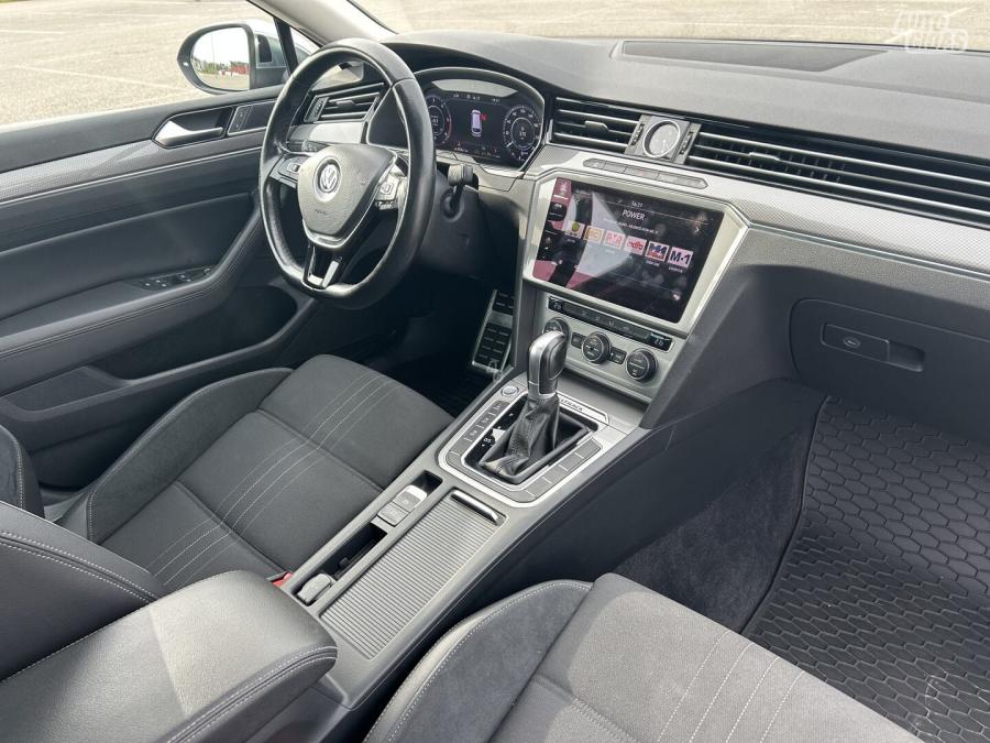 Black Volkswagen Passat Alltrack 2017 in Vilnius, with an engine capacity of 2.00 L and mileage of 309 thousand km for 15500 €, photo 14 on AUTOMOTO.COM.LV