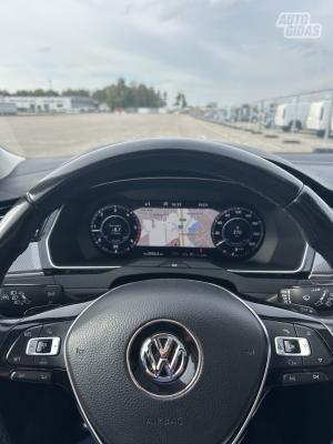 Black Volkswagen Passat Alltrack 2017 in Vilnius, with an engine capacity of 2.00 L and mileage of 309 thousand km for 15500 €, photo 30 on AUTOMOTO.COM.LV