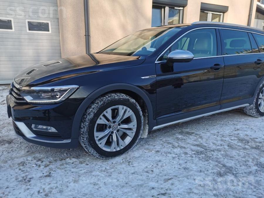 Melns Volkswagen Passat Alltrack 2018 Daugavpils, ar dzinēja tilpumu 2.00 L un nobraukumu 143 tūkst. km par 24200 €, foto 9 vietnē AUTOMOTO.COM.LV